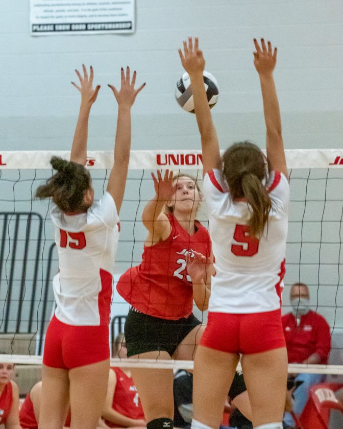 UL repeats as Buckeye 8 volleyball champions | News, Sports, Jobs - The ...